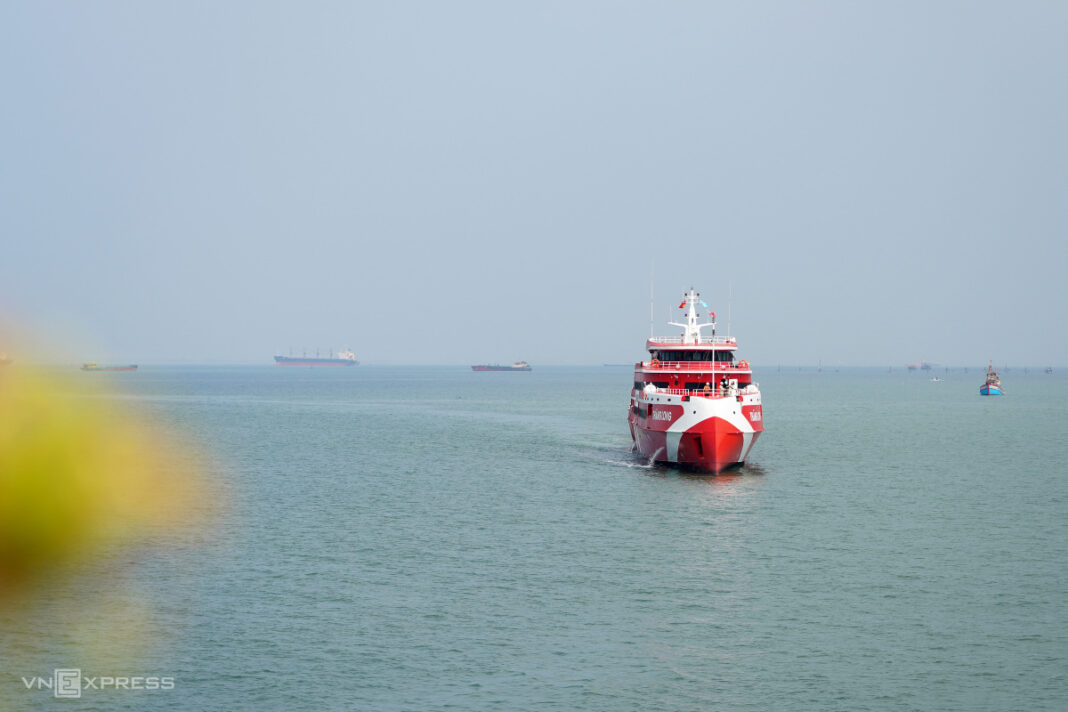 A look inside Vietnam’s largest high-speed passenger vessel | Read to lead