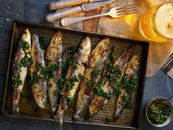 5 types of fatty fish to eat regularly to reduce visceral fat | Read to ...