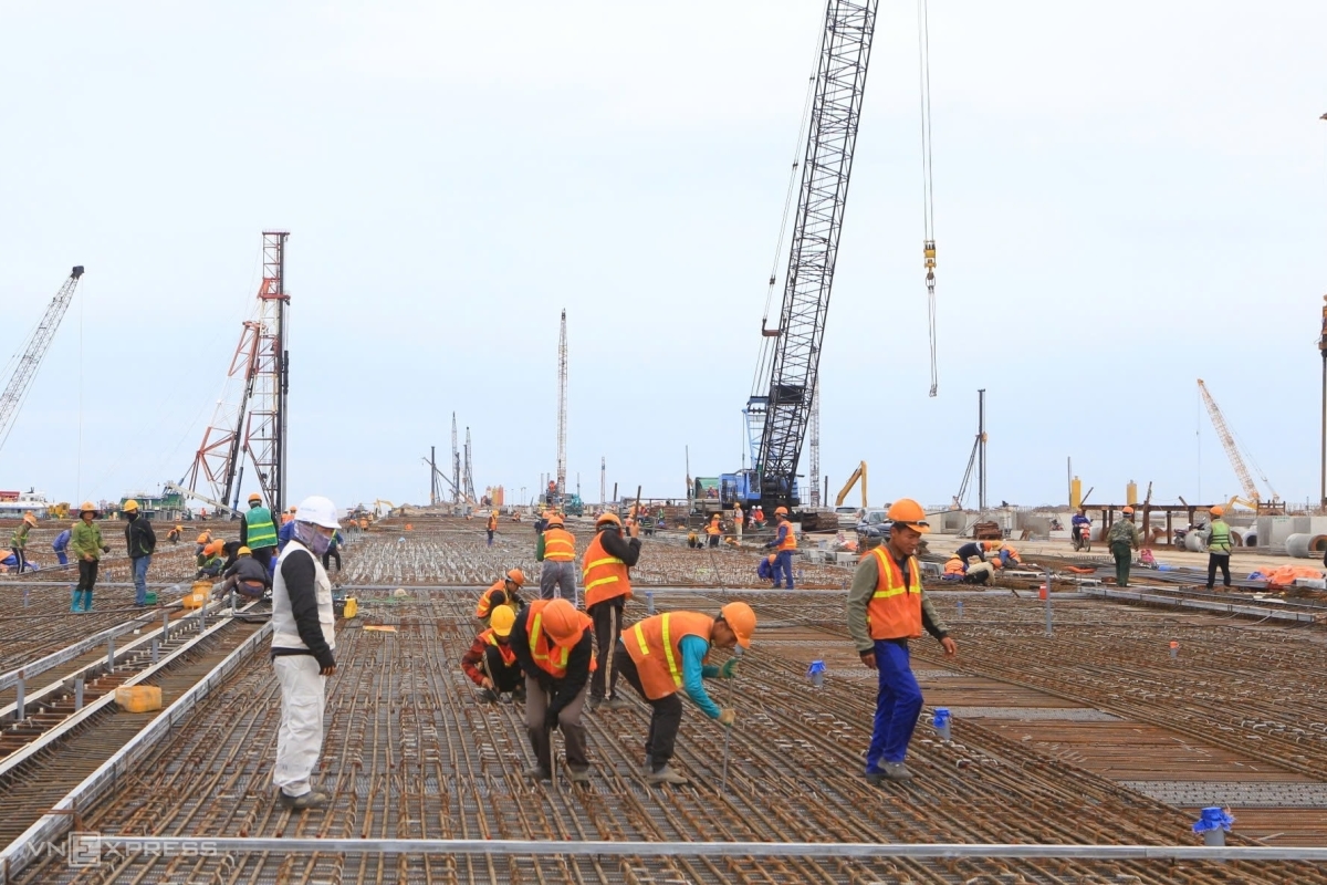 The largest deep-sea port complex in the north | Read to lead