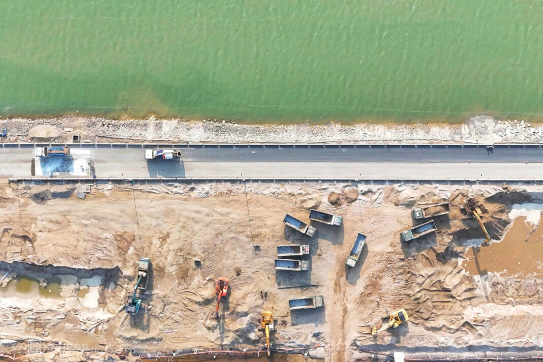 The largest deep-sea port complex in the north | Read to lead